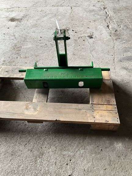 3pt Mounted Weight Bracket for John Deere Suitcase Weights - Hamilton ...