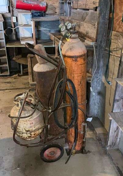 Torch cart w/tanks & hoses. No paper work for tanks - Hamilton-Maring ...