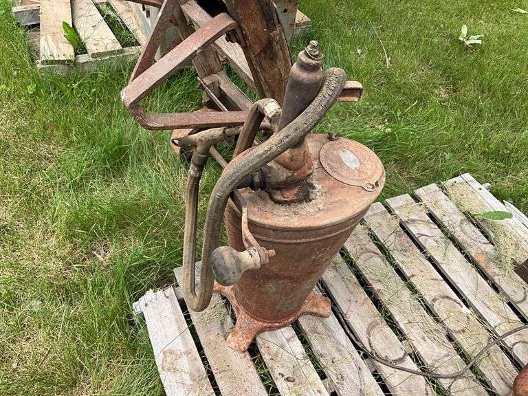 Antique Steel Wheeled Dolly, Oil Caddy with Pump - Hamilton-Maring ...