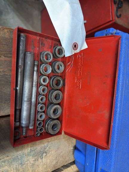 Snap On Small Bushing Driver Kit - Hamilton-Maring Auction Group