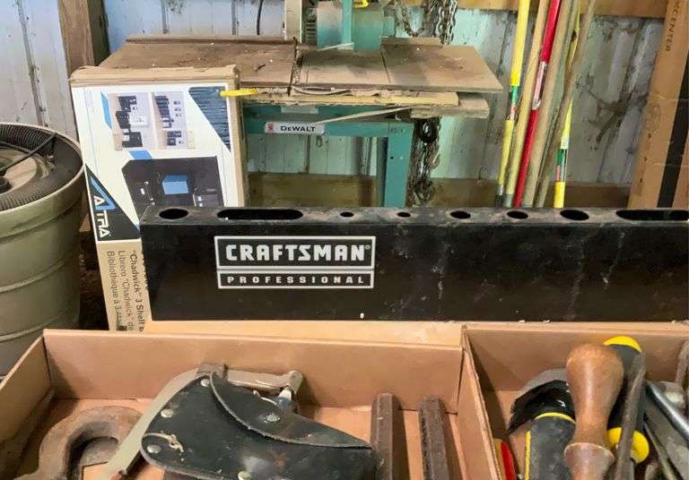 Craftsman work bench - Hamilton-Maring Auction Group