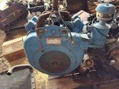 Wisconsin 4 Cylinder Air Cooled Gas Engine With Hydraulic Pump Mounted ...