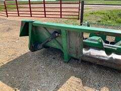 John Deere 643 corn head, 6 row, drive shafts, oil - Hamilton-Maring ...