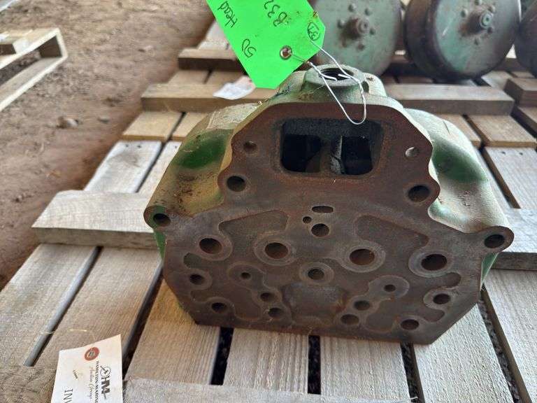 John Deere 50 Head - part numbers in pictures - Hamilton-Maring Auction ...