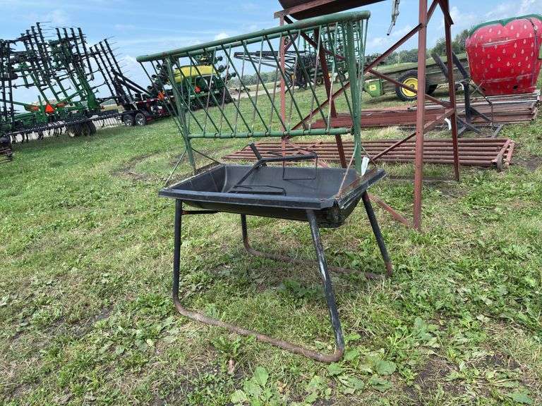 Hay Feeder with Poly Tub - Hamilton-Maring Auction Group