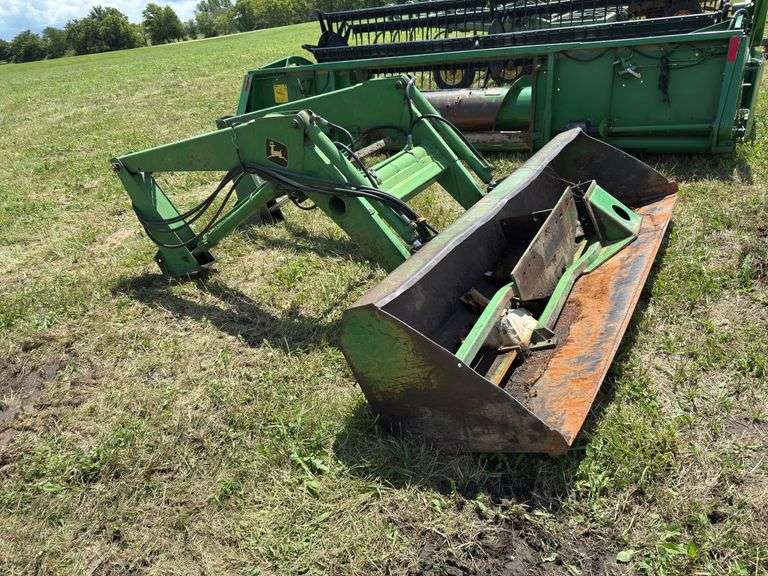 John Deere 148 Hydraulic Loader, Mount Brackets for JD 20, 30, 40 & 50 ...