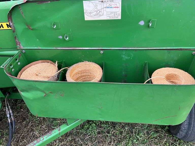 John Deere 336 Small Square Baler, Kicker, 540 PTO - Hamilton-Maring ...