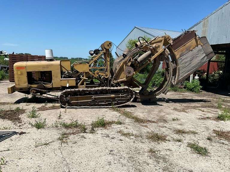 Selling OFFSITE : Buckeye Super D Tiling Machine, Detroit Diesel Engine ...