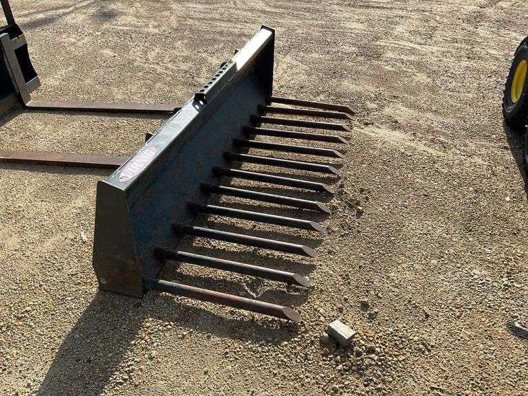 Skidloader mount tine bucket - Hamilton-Maring Auction Group