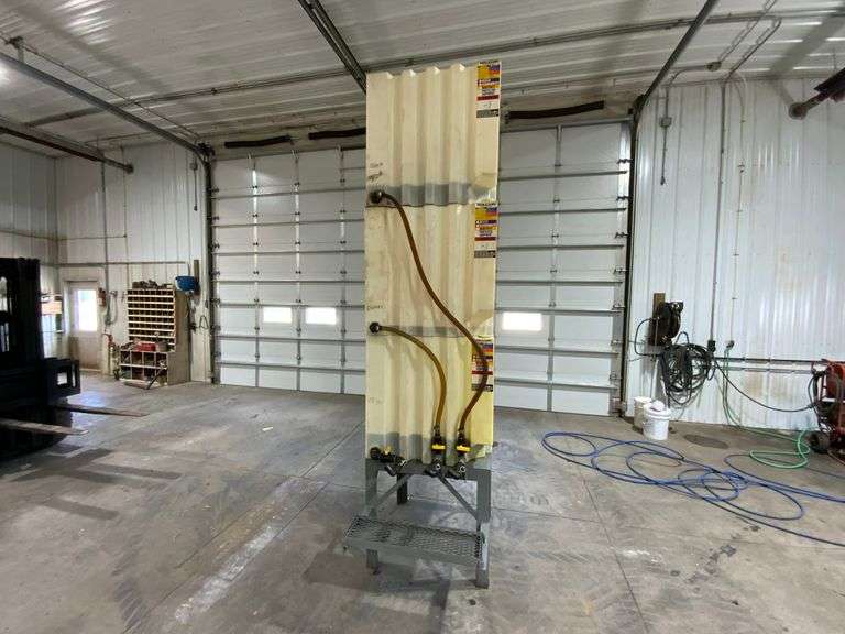 Bulk Oil Containers with stand, 110 gal tanks - Hamilton-Maring Auction ...