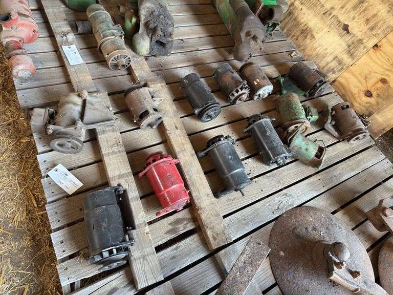 Vintage tractor generators - Hamilton-Maring Auction Group