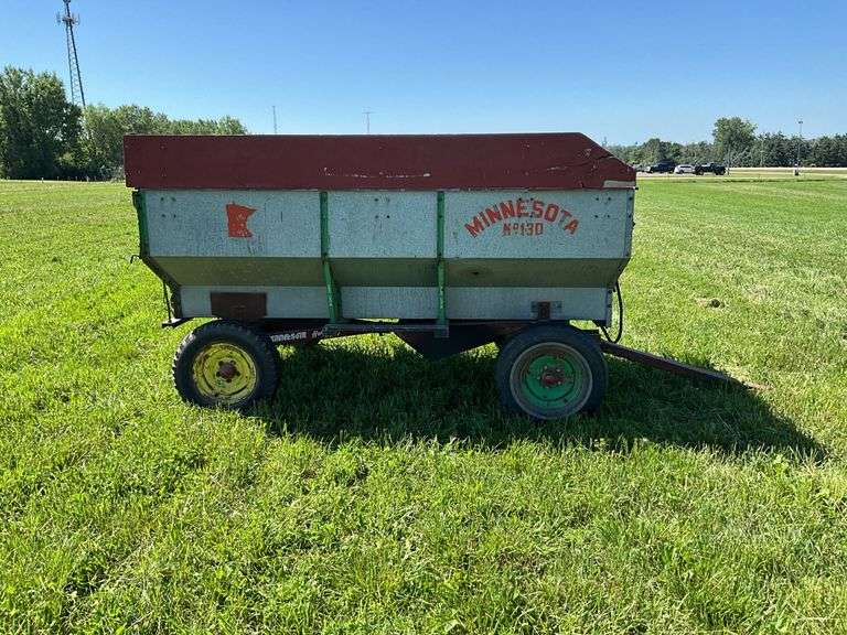 Minnesota #130 Bushel Grain Wagon - Hamilton-Maring Auction Group