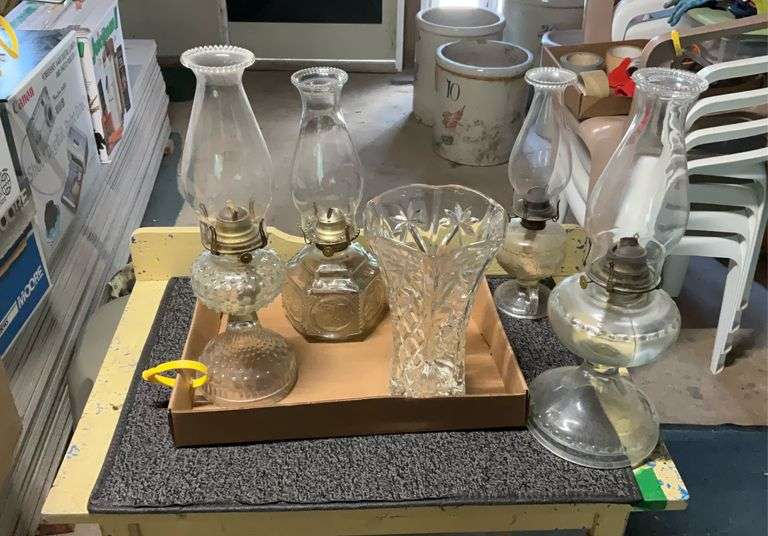 Flat of oil lamps, vase **Breezeway - Hamilton-Maring Auction Group