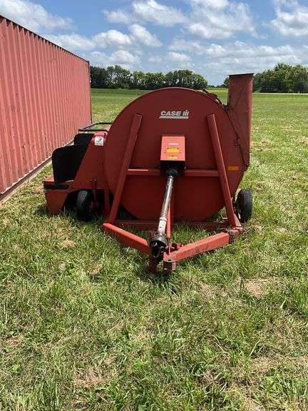 Case IH Model 600 Silage Blower, 540 PTO, Serial#CCDOO32747 - Hamilton ...