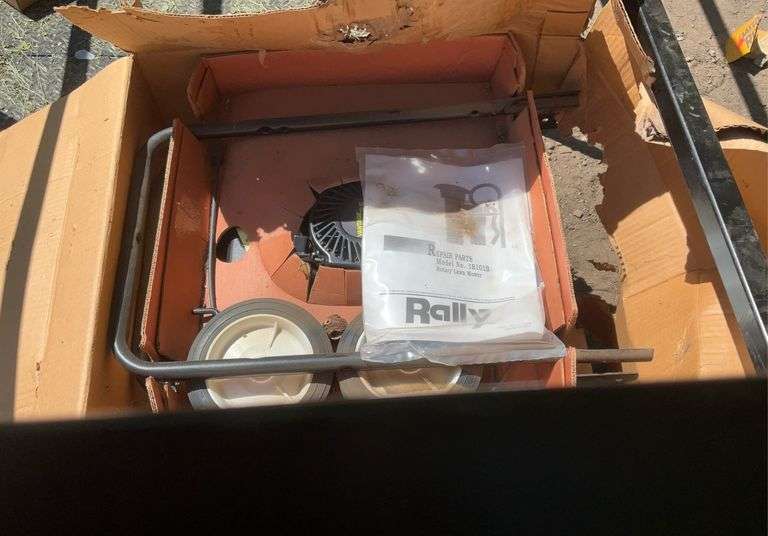 Push mower Rally rotary mower, may be incomplete; model 1B-101B; 3.5 ...