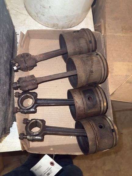 (4) Model A/T Used Pistons And Rods - Hamilton-Maring Auction Group