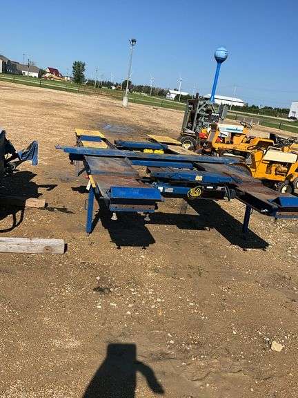 Rotary action rack, 4 wheel alignment hoist with front & rear sliding ...