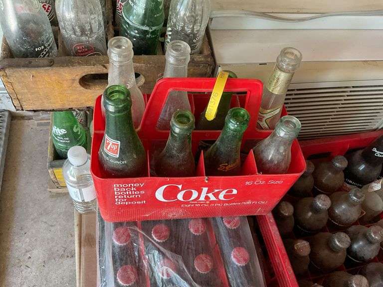 Boxes of vintage pop bottles - Hamilton-Maring Auction Group