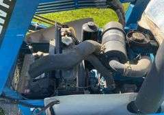 Ford New Holland 1620 compact tractor MFWD with 7108 loader, soft cab ...