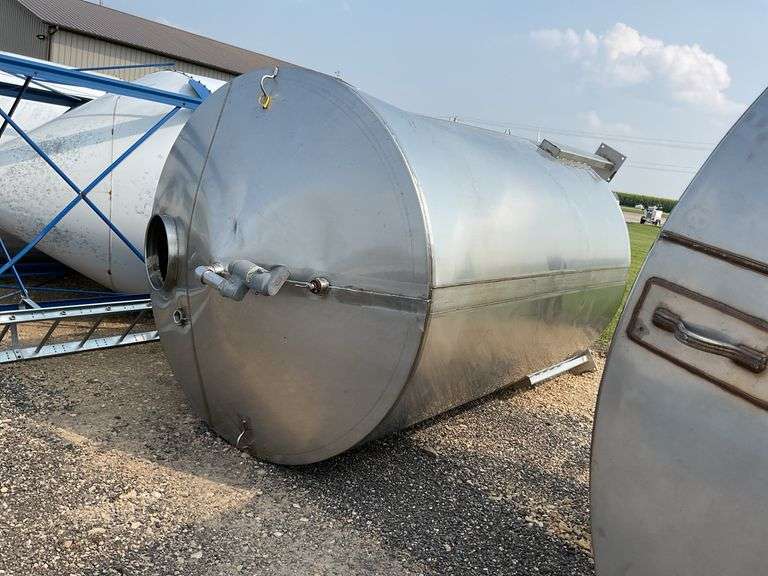 Mid State Tank Co, stainless steel tank, 2400 gallons SN#23008 ...