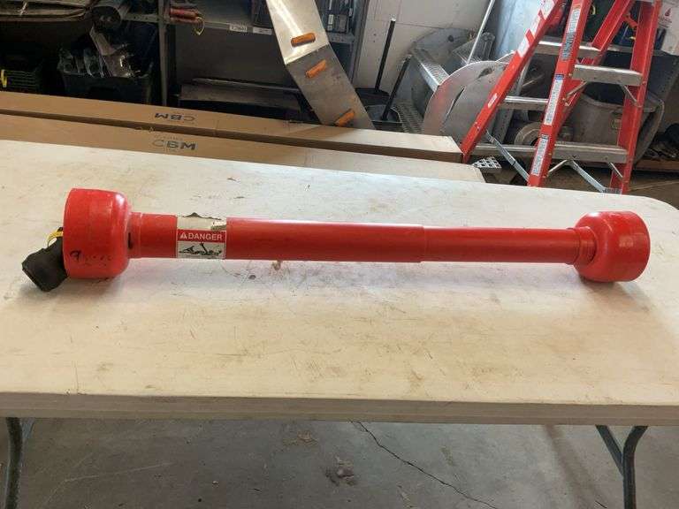 New Auger 540 PTO - Hamilton-Maring Auction Group