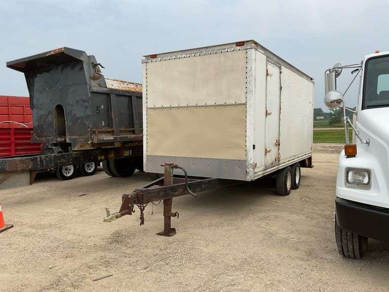 ** 1979 HMDE 16' Enclosed trailer - Hamilton-Maring Auction Group