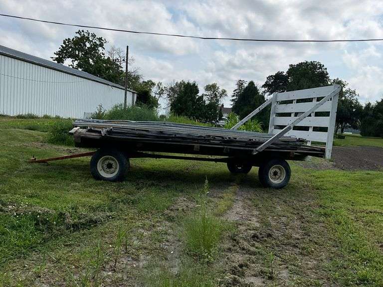 16 ft hay rack with gears, does not include items on hay rack ...