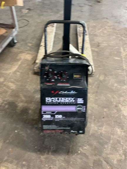 Schumacher battery charger, 20amp 12V - Hamilton-Maring Auction Group