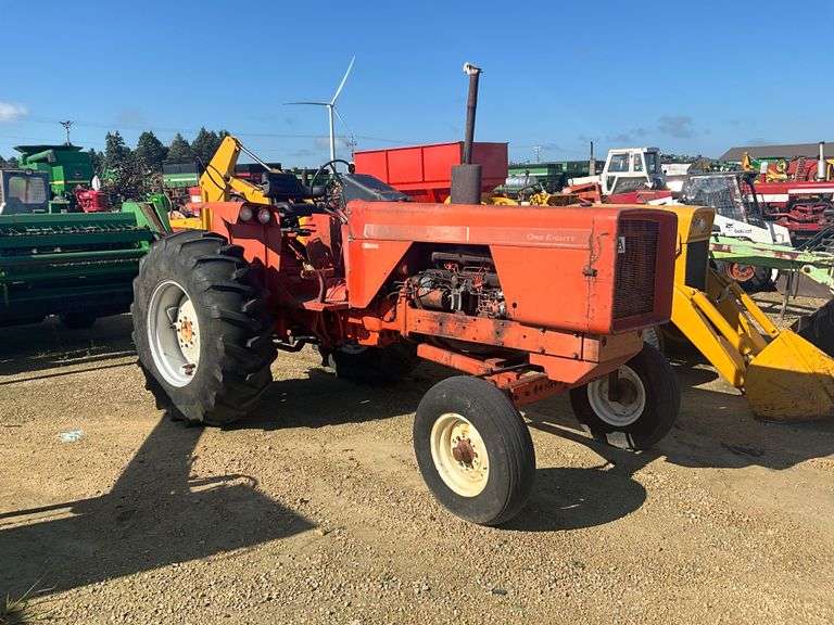 1968 Allis Chalmers 180 Tractor, Diesel, WF, 3pt, Runs & Drives ...