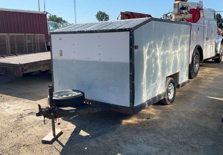 ** 2019 HMDE enclosed utility trailer, rear fold down door - Hamilton ...