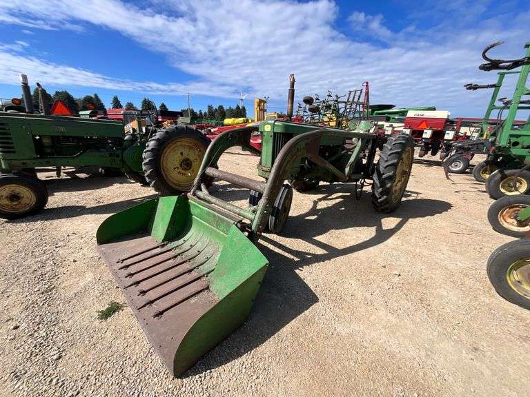 1953 John Deere 50, 2 cylinder w/JD 45 w/loader; runs good - Hamilton ...