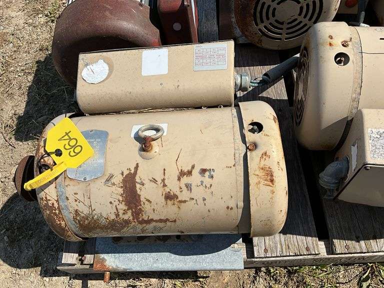 10 hp 230 volt single face electric motor - Hamilton-Maring Auction Group