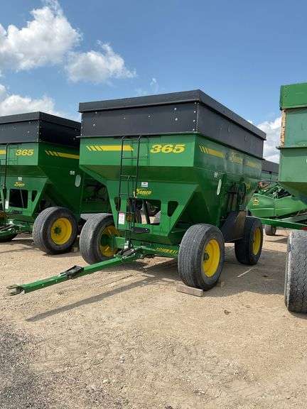 Demco 365 Wagon ITEM IS PART OF THE JERRY CORNWELL FARM RETIREMENT LINE ...