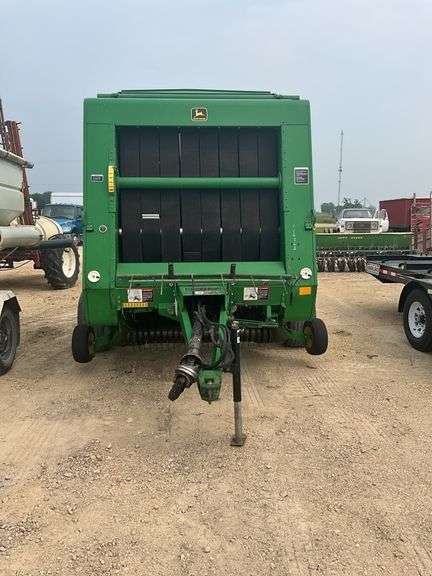 John Deere 566 Round Baler, 5x6, Net Wrap, Approx. 14,000 Bales ...