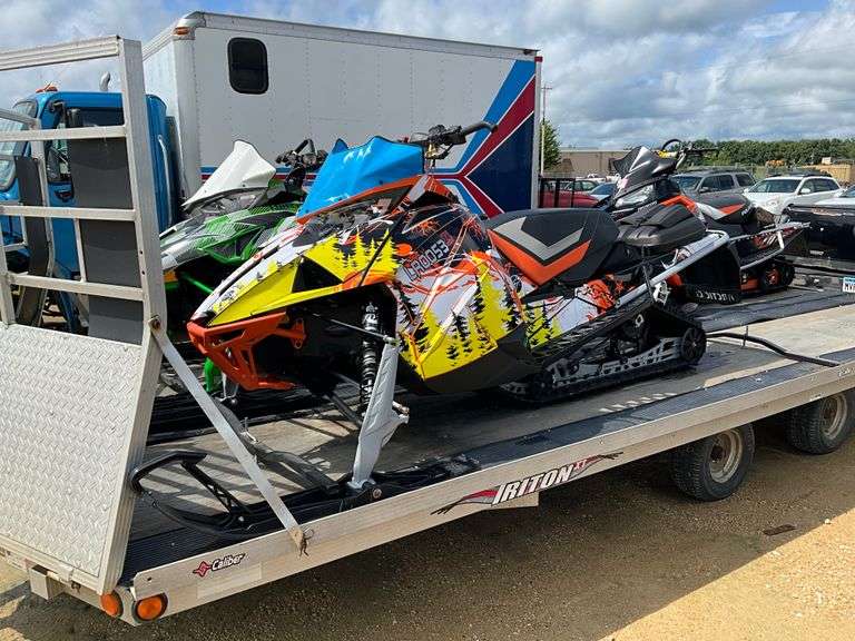 ** 2021 Artic Cat 800 Riot Snowmobile, Hand/Seat Warmer, Custom Wrap ...