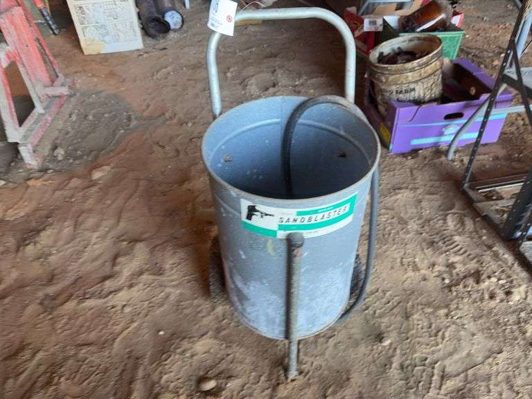 Sears Utility Sandblaster - Hamilton-Maring Auction Group