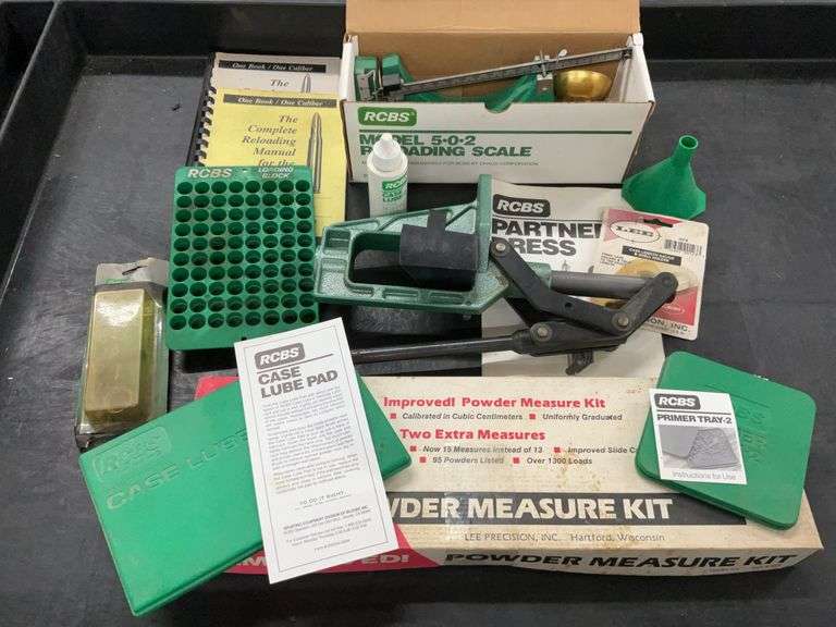 RCBS Reloading Scale, Powder Measure Kit, Reloader and Accessories ...