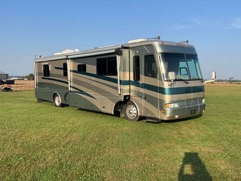 ** 2003 Beaver/Monaco Monterrey 40ft Motor home diesel pusher, 350 ...
