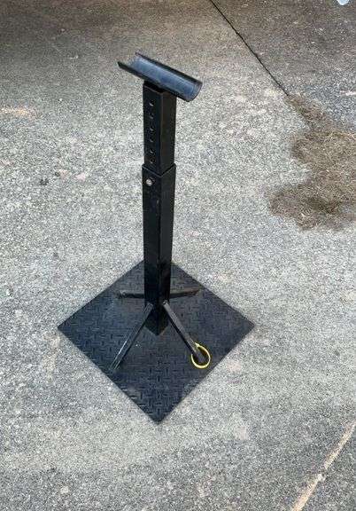 Tall black jack stand - Hamilton-Maring Auction Group
