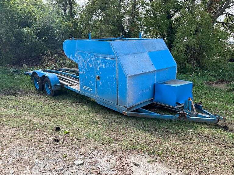**1988 HMDE race car trailer w/ air compressor - has broken coupler ...