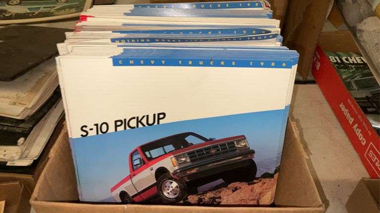 1986 Chevy S-10 pick up sales brochures - Hamilton-Maring Auction Group