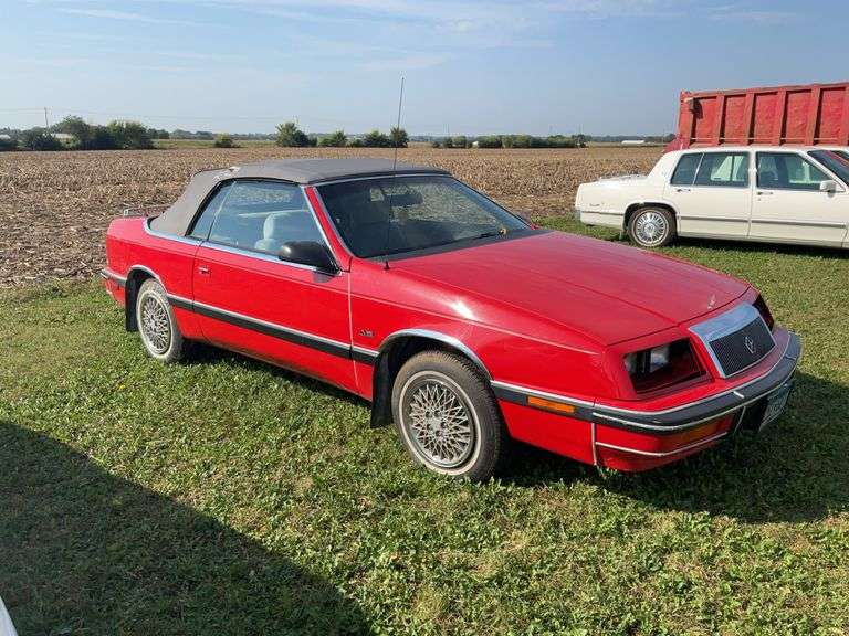 ** 1990 Chrysler LeBaron 2 door convertible; 90,615 miles. Unable to ...