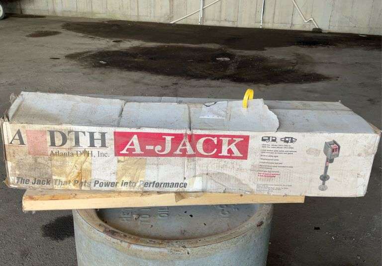 Atlanta DTH A-Jack, 12V actuator - Hamilton-Maring Auction Group