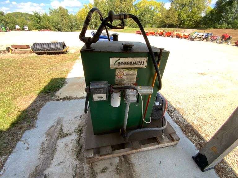 Portable fuel tank w/pump, 3 way valve to pump or suction, used in ...