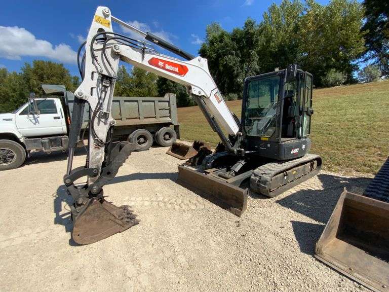 2021 bobcat E60 R2 series Mini Hoe, 16” rubber tracks, 6 1/2’ Dozer ...