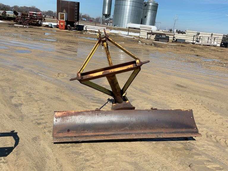 6ft blade attachment, 3pt - Hamilton-Maring Auction Group