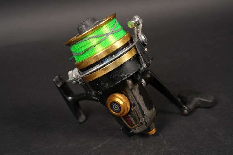 Penn 8500 SS Reel - Montrose Auction, Inc