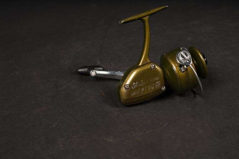 Vintage Shakespeare Spinning Reel - Montrose Auction, Inc