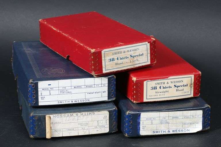 5 Smith & Wesson Handgun Boxes - Montrose Auction, Inc