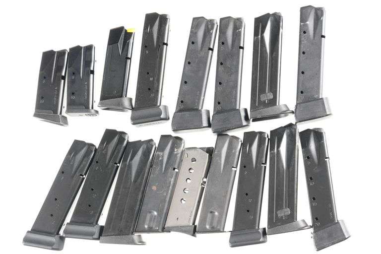 17 Pistol Magazines - Montrose Auction, Inc